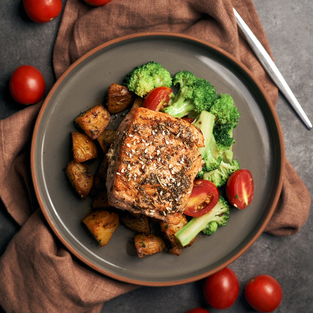 Za'atar & Garlic Salmon with Cherry Tomatoes & Broccoli – Nutrition ...